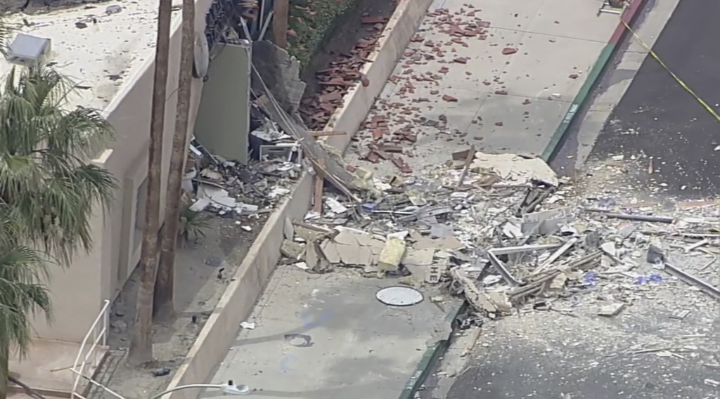 One person killed after explosion outside fertility clinic; police say ...